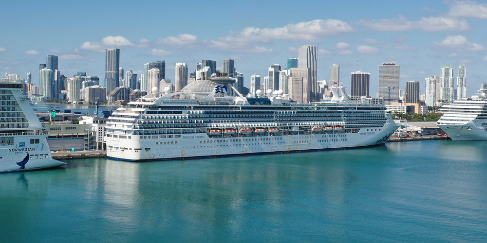 A ‘Friends’-Themed Cruise Is Launching in 2022! | Friends | Just Jared ...