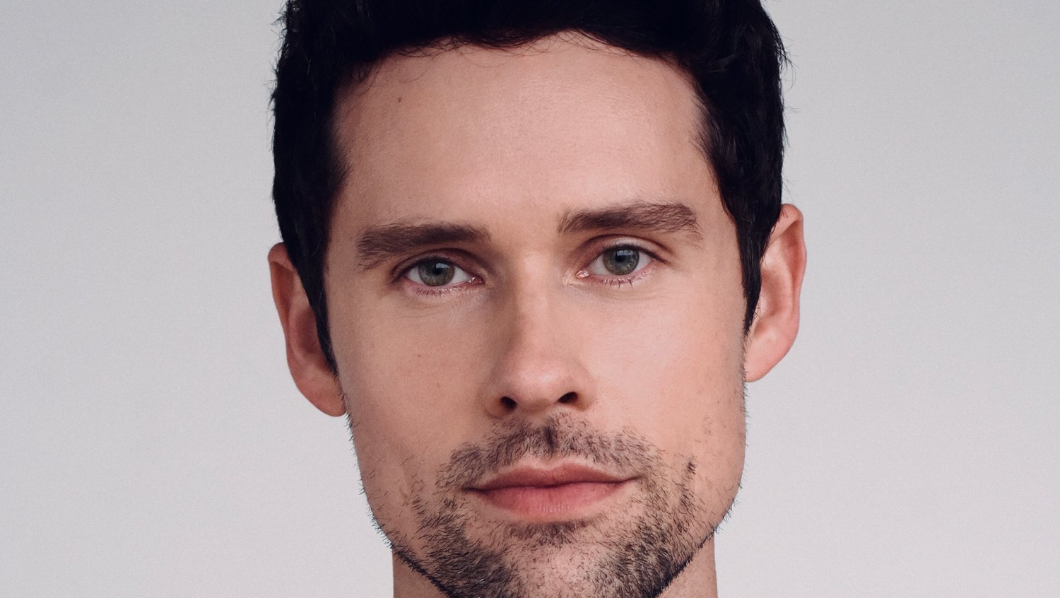 Get to Know ‘Virgin River’ Actor Benjamin Hollingsworth with These 10 ...