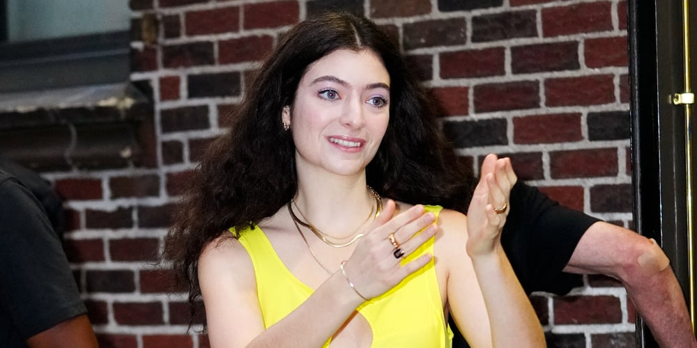 Lorde Shines in Bright Yellow Dress For ‘The Late Show’ Appearance ...