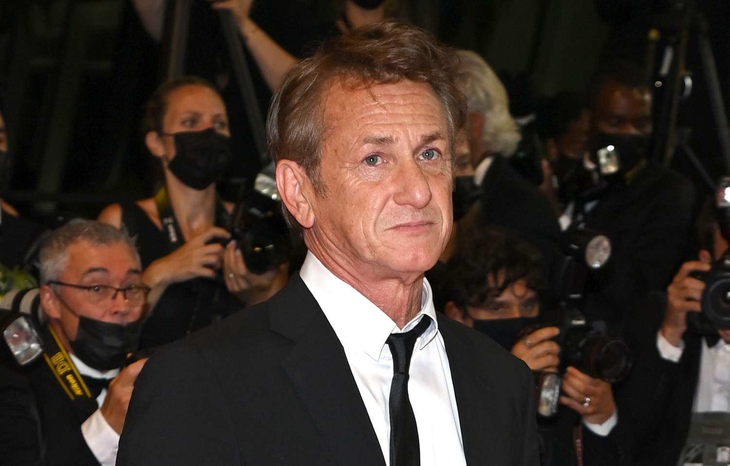 Sean Penn Walks the Red Carpet with His Kids at ‘Flag Day’ Cannes ...
