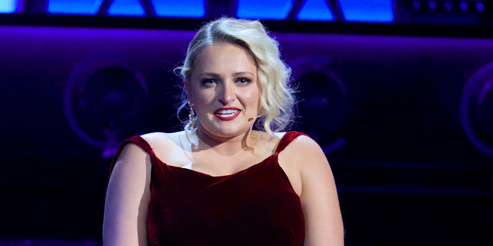 Ali Stroker Stuns With Amazing Performance at Tony Awards 2020 | 2020 ...