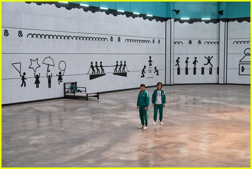 20 ‘Squid Game’ Clues You Might Have Missed! | Netflix, Squid Game ...