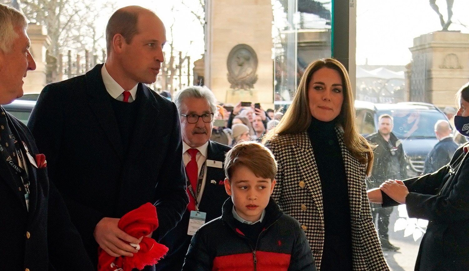 Prince William & Kate Middleton Take Their Son Prince George to Rugby ...