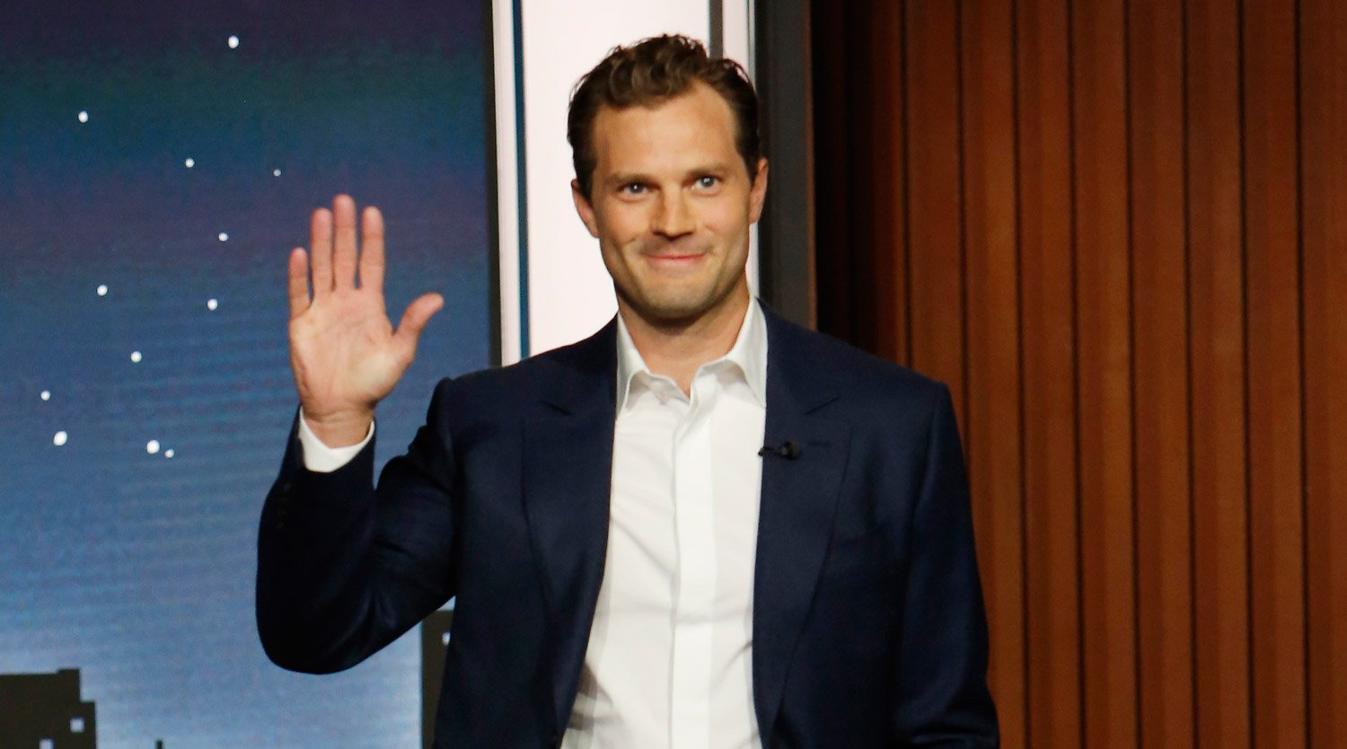 Jamie Dornan Teaches Jimmy Kimmel How to Make a ‘Tato Smashie’ Snack ...