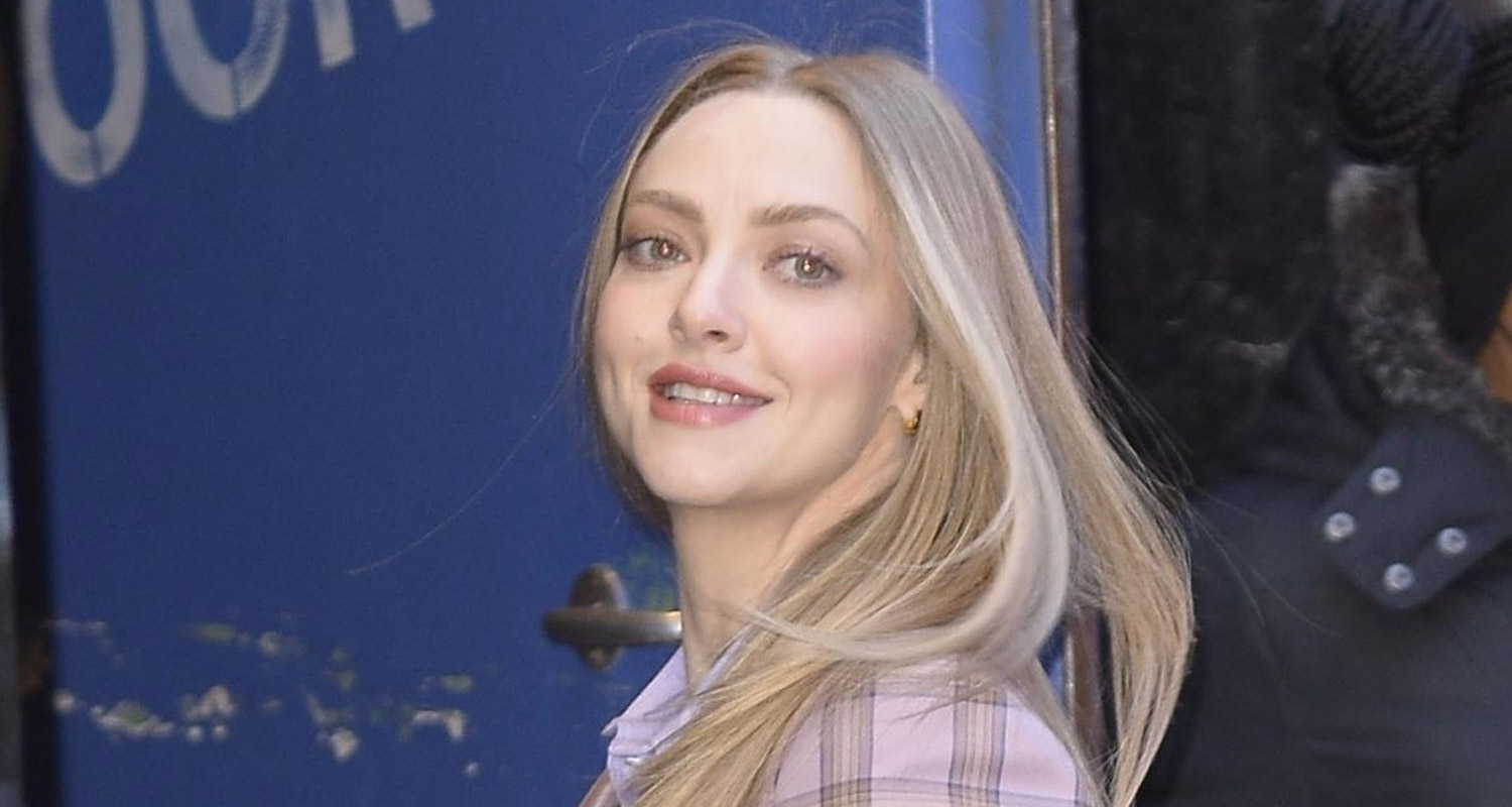 Amanda Seyfried Reveals Why She Didn’t Meet with Elizabeth Holmes Before Filming ‘The Dropout ...