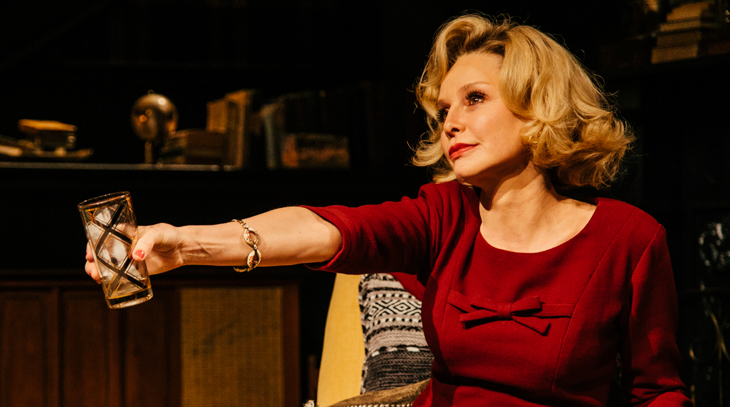 Calista Flockhart Talks Return to the Stage After 20 Years Away | Aimee ...