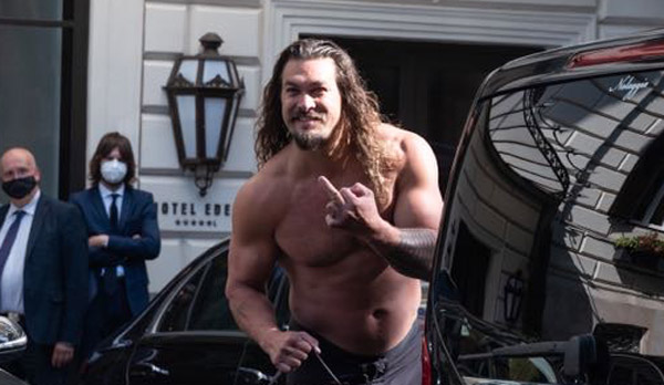 Jason Momoa Wraps ‘Fast X’ Rome Shoot, Goes Shirtless While Heading to ...