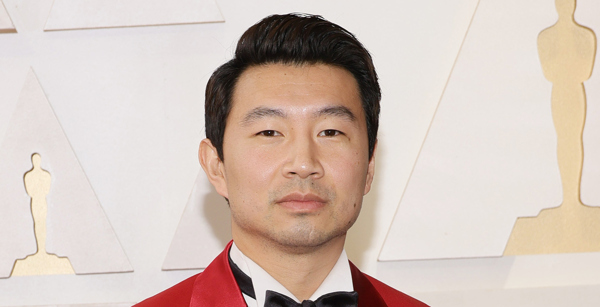 Simu Liu Is 'Shook' Over 'Professional Autograph Seekers' Who Harassed ...