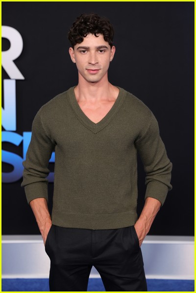 American Horror Story’s ‘AHS: NYC’ Trailer Debuts, Cast List Confirmed ...