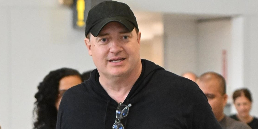 Brendan Fraser Touches Down in NYC Ahead of Being Honored at Toronto ...