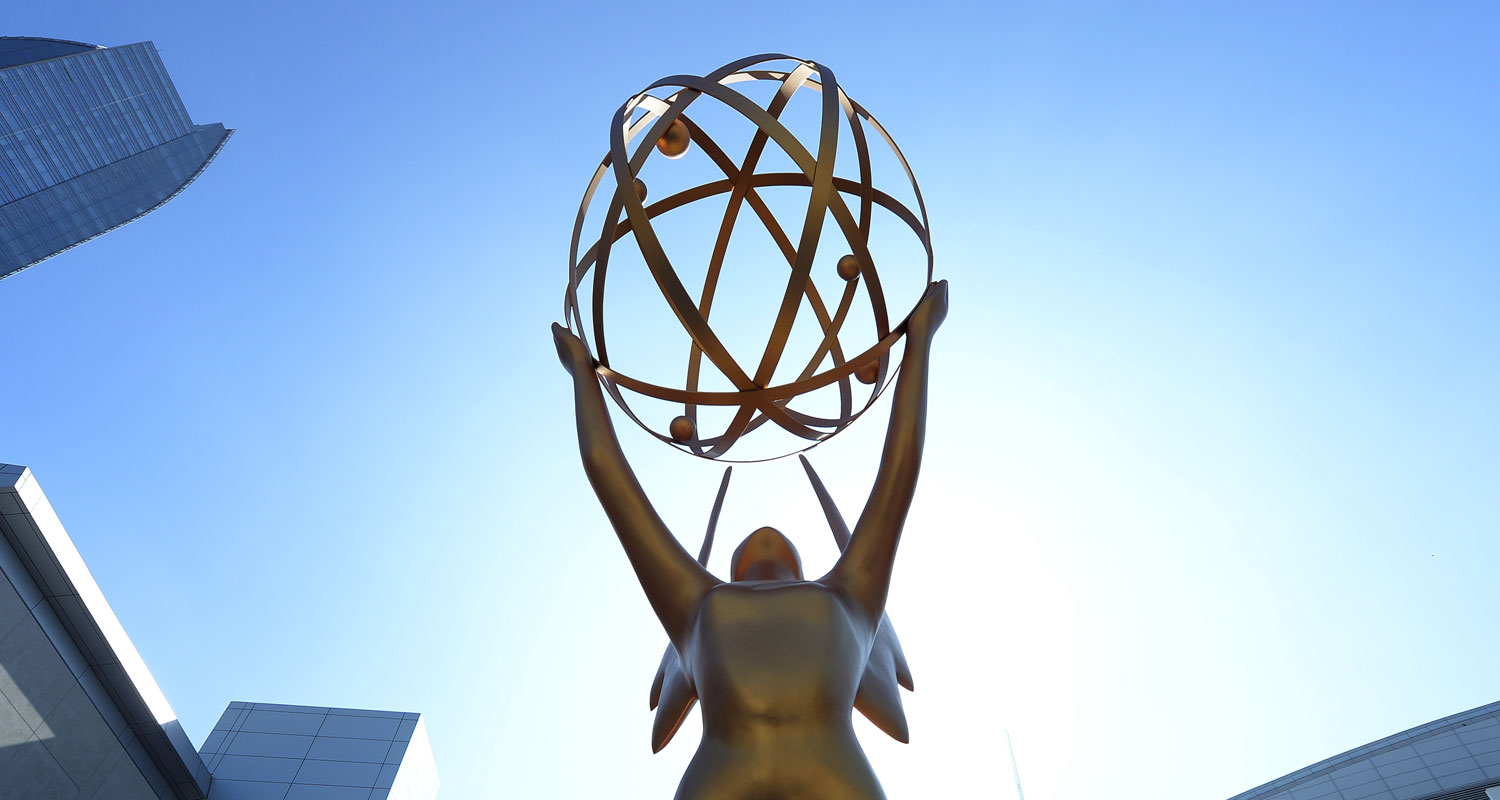 Emmy Awards 2022 – Watch Red Carpet Live Stream Here! | 2022 Emmy ...