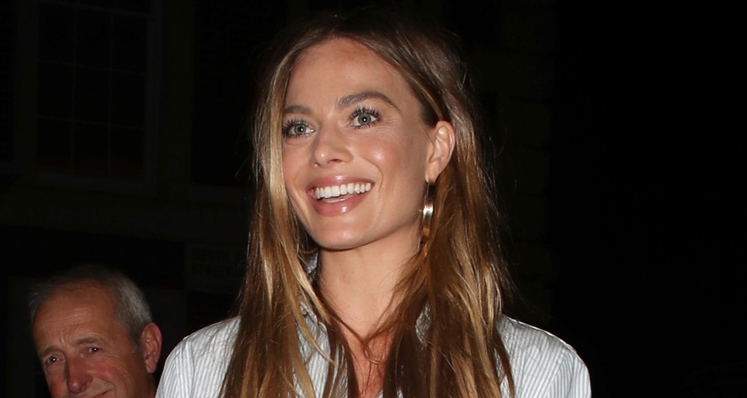 Margot Robbie Rocks Thigh-High Leather Boots for ‘Amsterdam’ After ...