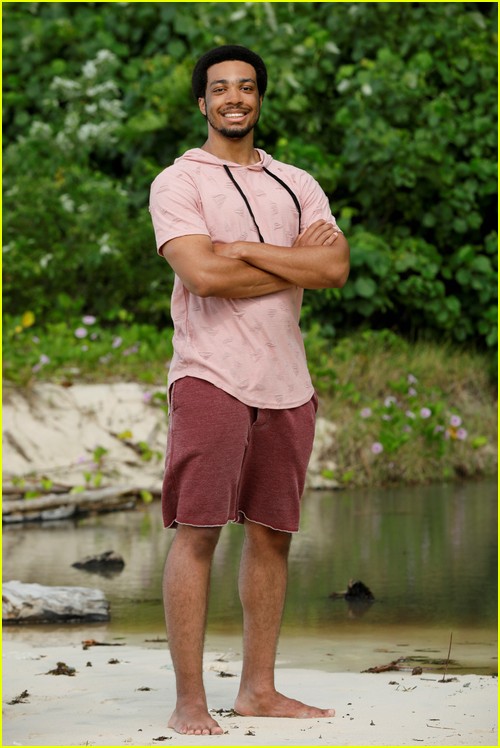 ‘Survivor’ 2022: Meet Season 43′s 18 Contestants! | Extended, Slideshow ...