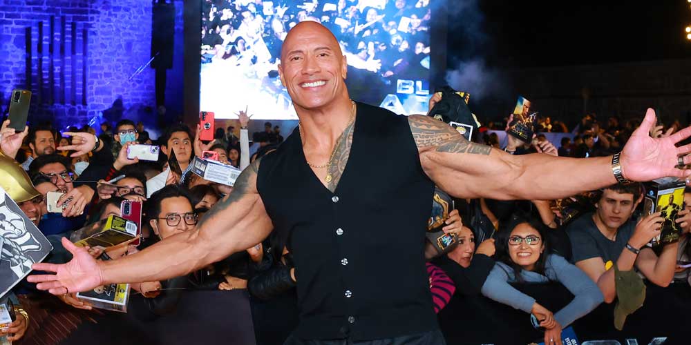 Dwayne ‘The Rock’ Johnson Hosts ‘Black Adam’ Fan Event in Mexico ...