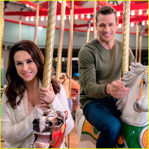 Lacey Chabert Has Starred With All The Hallmark Hunks – See The Full ...