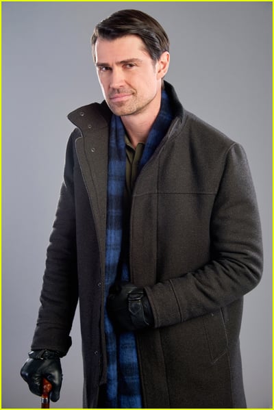 How Tall Are Andrew Walker, Tyler Hynes, Paul Campbell & More Hallmark ...