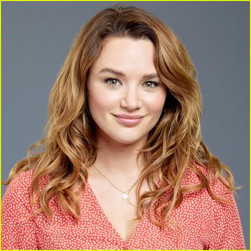 Two Actresses Ink Exclusive Deals With Hallmark Channel; Join 15 Other ...