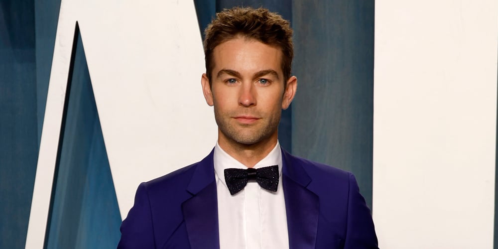 Chace Crawford Goes Shirtless in Gym Thirst Trap, Confirms He’s Staying ...