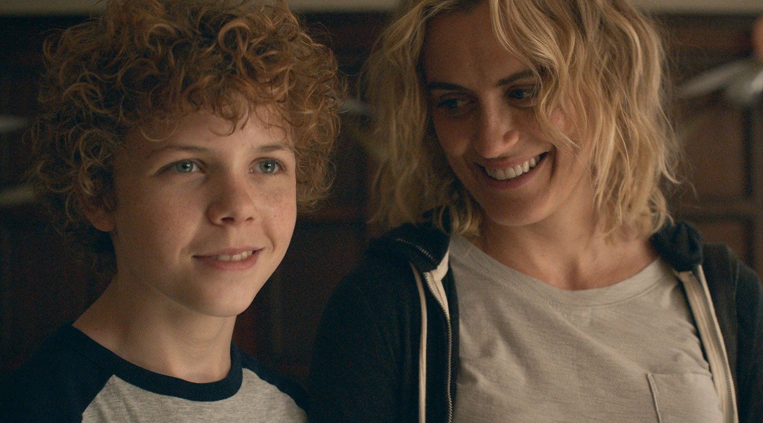 Taylor Schilling & Connie Britton Star in ‘Dear Edward,’ New Series ...