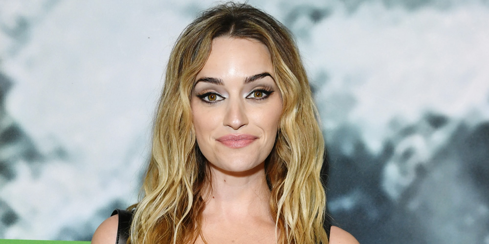 ‘Ginny & Georgia’ Star Brianne Howey is Pregnant; Expecting First Baby ...