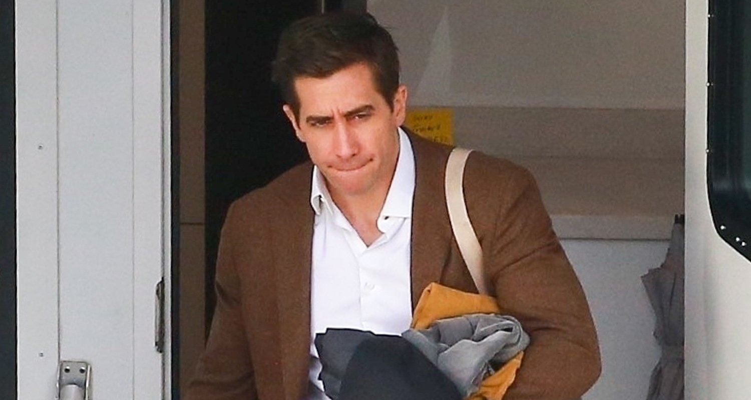 Jake Gyllenhaal Heads Out After Wrapping Production on ‘Presumed ...