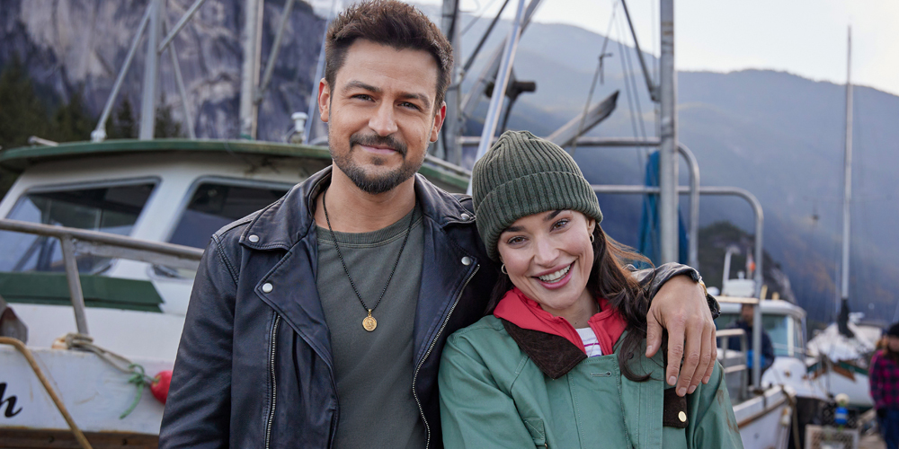 Rhiannon Fish Reveals Tyler Hynes Is A Big Taylor Swift Fan ...