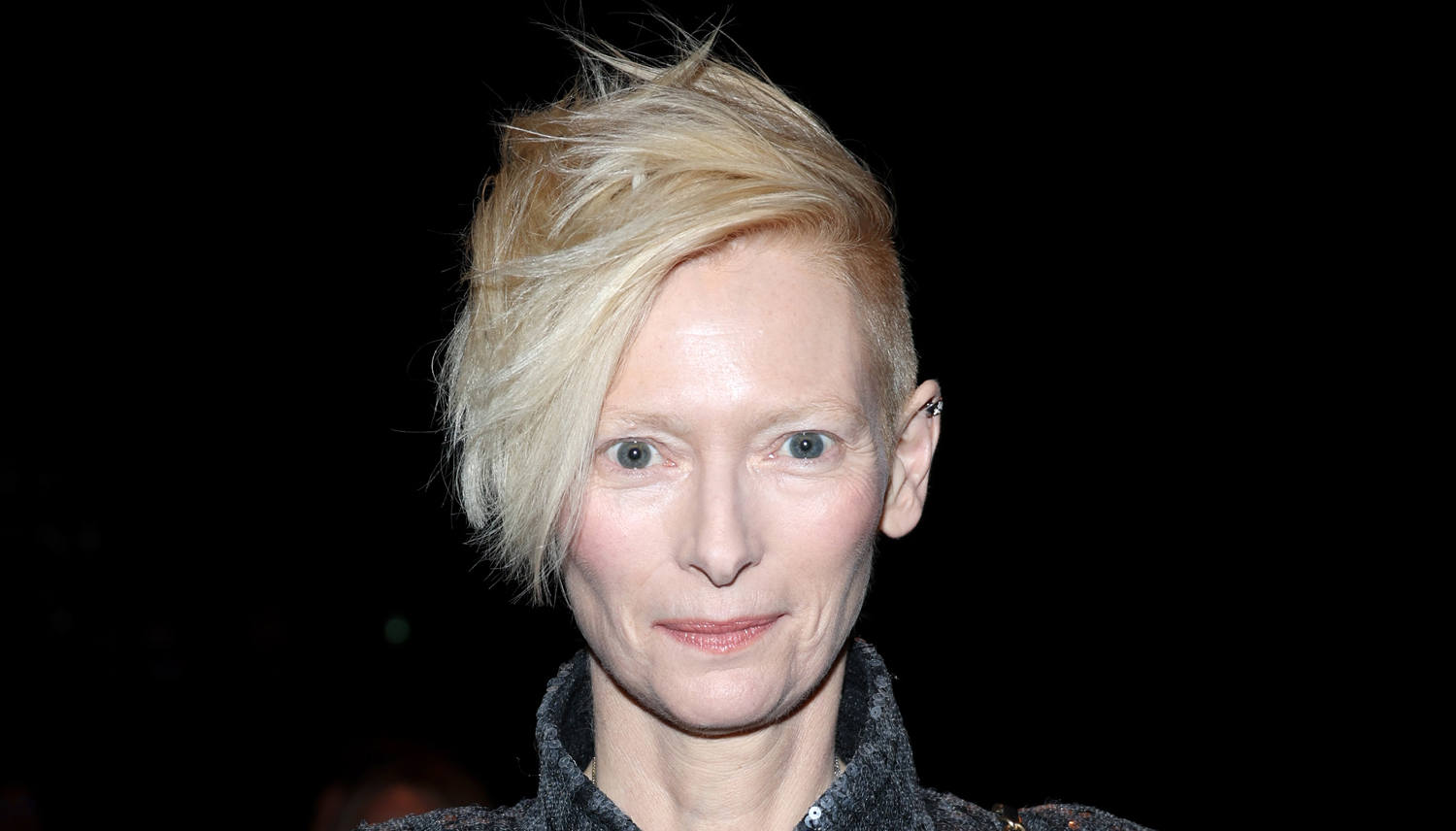 Tilda Swinton Says She Refuses to Wear a Mask for Next Project, Will ...