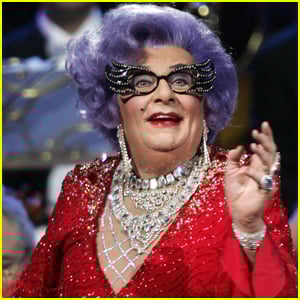Barry Humphries, AKA Dame Edna Everage, Dies at Age 89 | 15 Minute ...