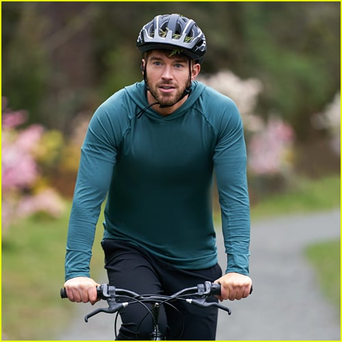 Hallmark Stars Hunter King & Chandler Massey’s Favorite Moment From ...