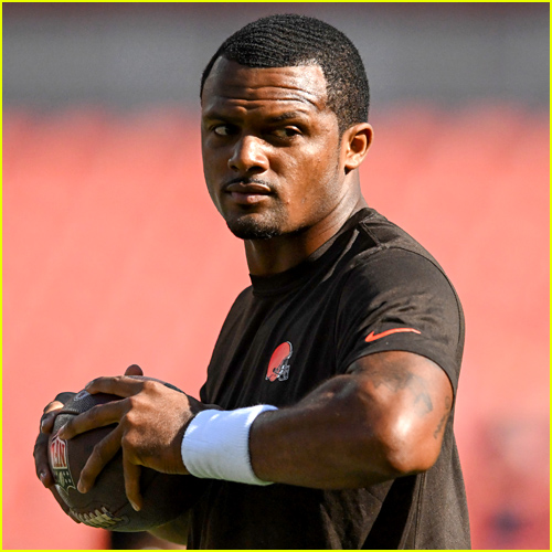 15 Highest Paid NFL Players Revealed for 2023-2024 Season, Ranging from ...