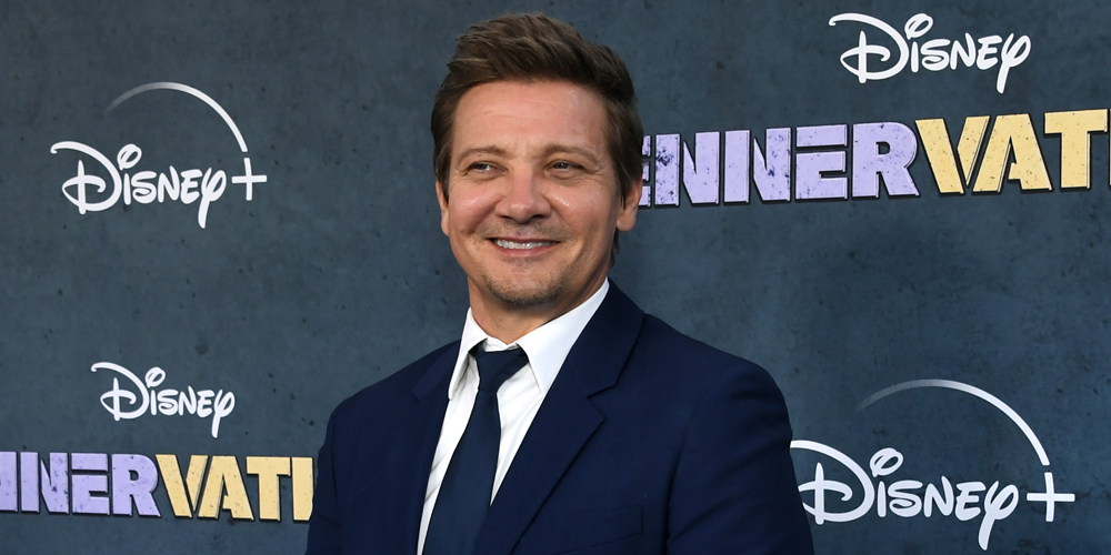Jeremy Renner Returns To Red Carpet For ‘Rennervations’ Premiere Just 3 ...