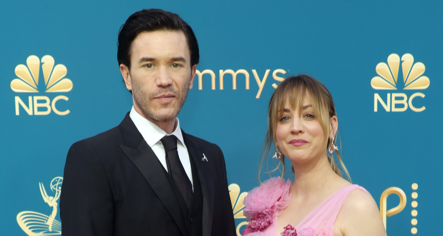 Kaley Cuoco & Tom Pelphrey Mourn Death of Beloved Dog Dump Truck ...