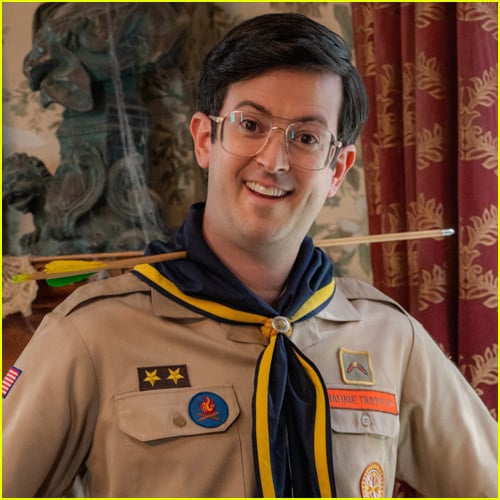 ‘Ghosts’ Season 3 on CBS – 9 Cast Members Expected to Return! | CBS ...