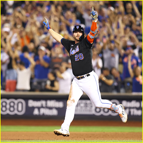 These Are The Top 10 Most Popular Baseball Teams in the MLB (One Isn’t ...