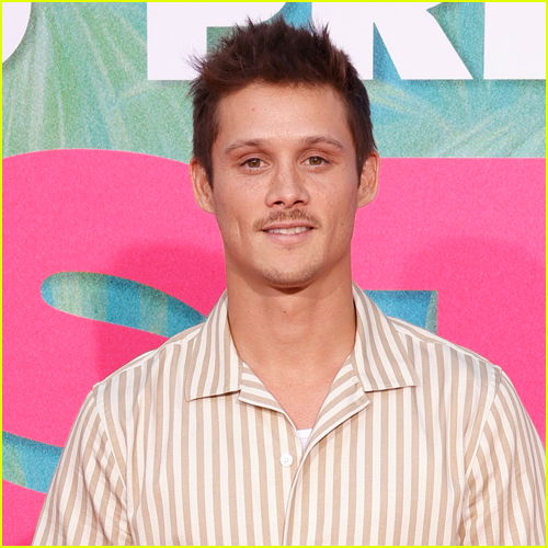 13 Reasons Why’s Tyler Barnhardt Marries Adriana Schaps, & the Guest ...