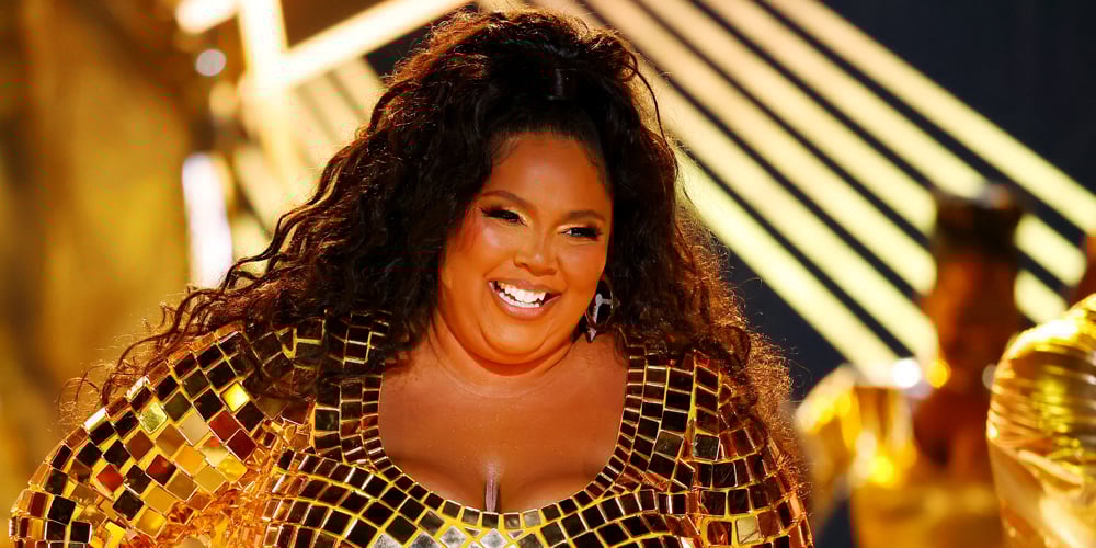 Lizzo’s Big Grrrl & Big Boiii Dancers Support Singer Amid Lawsuit From ...