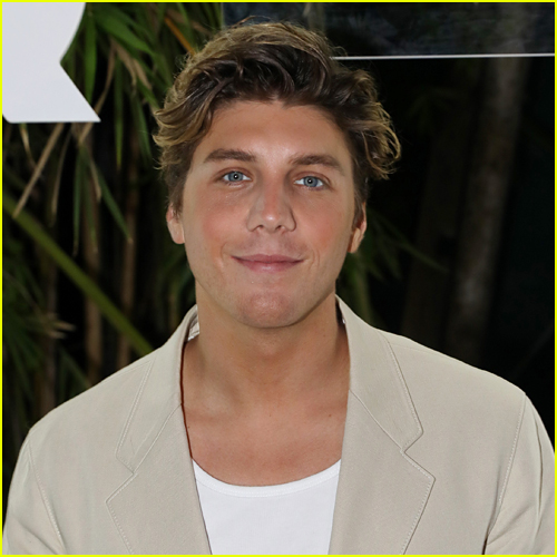 47 Celebs Spotted at Taylor Swift’s Final L.A. Show of ‘Eras Tour ...