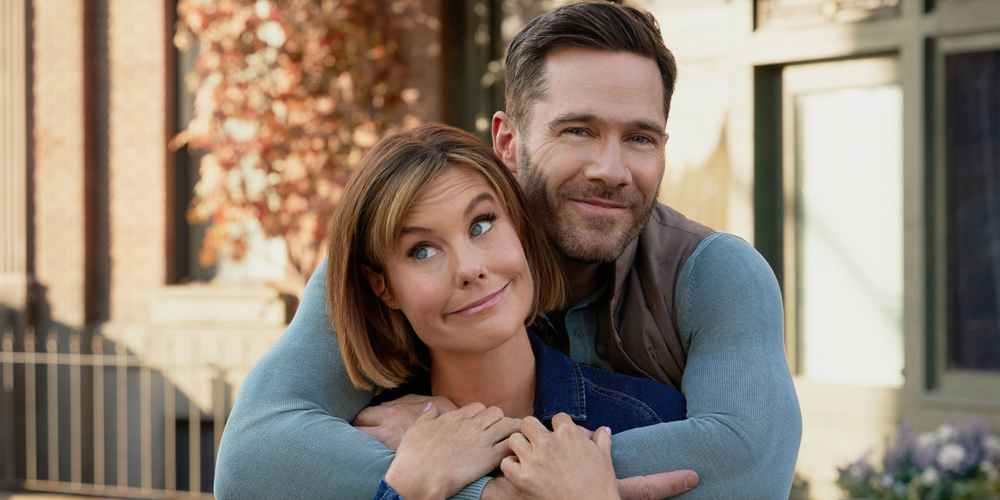 Luke Macfarlane Returns To Hallmark Channel With A Cute Fall Love Story ...