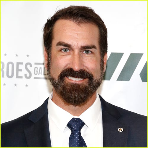 Celebrities Who Served in the Military in Honor of Veteran’s Day 2023 ...