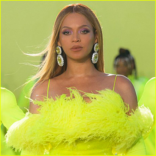 11 Celebrities Who Hate, Refuse, or Barely Give Interviews (Plus, the ...