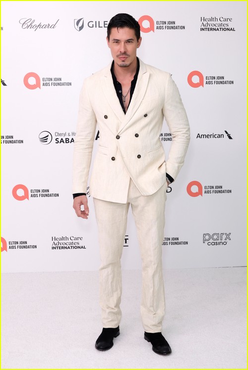 Every Celeb at Elton John’s Oscars Party 2024 – 100+ Stars Walked the ...