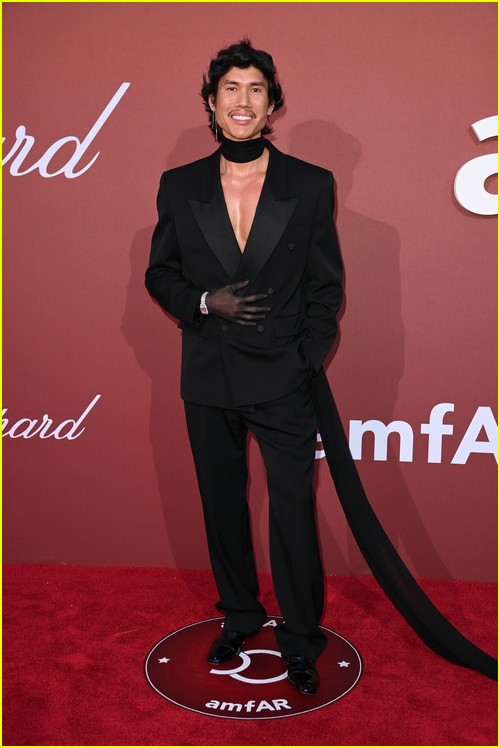 Cher, Demi Moore, & More Legends Attend Star-Studded amfAR Cannes Gala ...