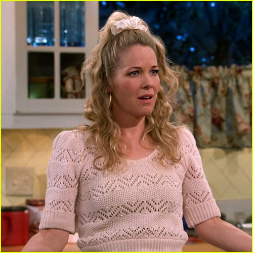 ‘That ’90s Show’ Season 2 Cast Updates: 12 Actors Returning, 4 Original ...