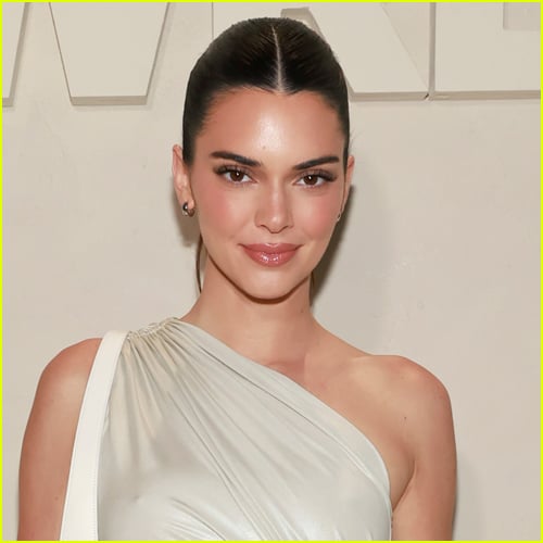 Stars Who Don’t Like Wearing Underwear – Several Kardashians & More ...