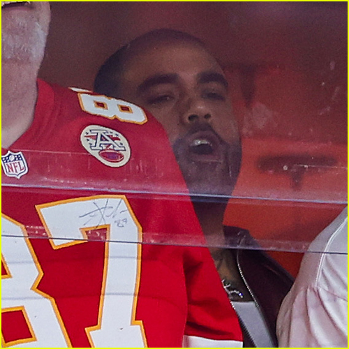 Inside Taylor Swift’s Suite at Chiefs-Ravens Game: Who’s She Sitting ...