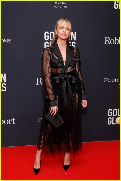 Jennifer Lopez, Demi Moore & More Stars Attend Road to Golden Globes ...