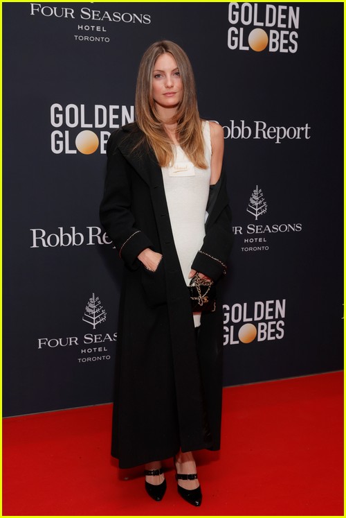 Jennifer Lopez, Demi Moore & More Stars Attend Road to Golden Globes ...
