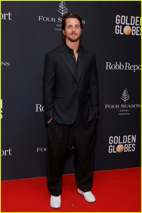 Jennifer Lopez, Demi Moore & More Stars Attend Road to Golden Globes ...