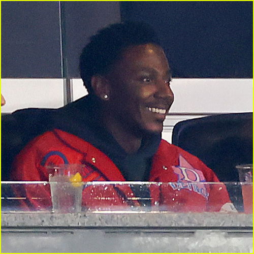 Who Is Taylor Swift Sitting With at Baseball Game? Everyone in Her ...