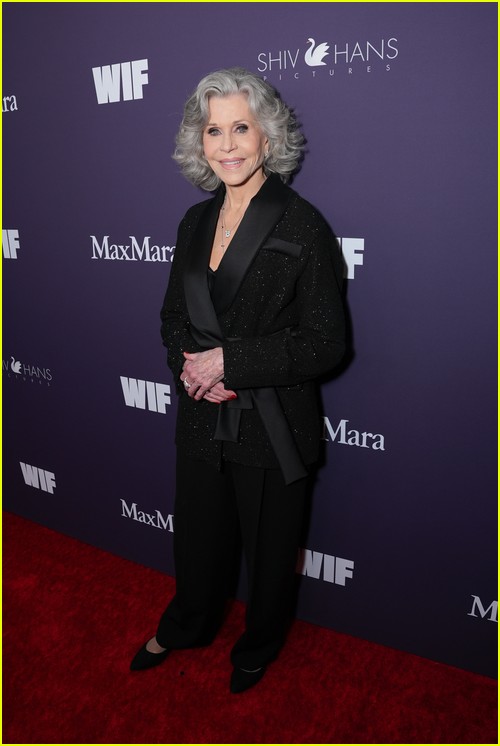 Joey King, Kate Winslet, Kerry Washington, & More Celebrated at WIF ...